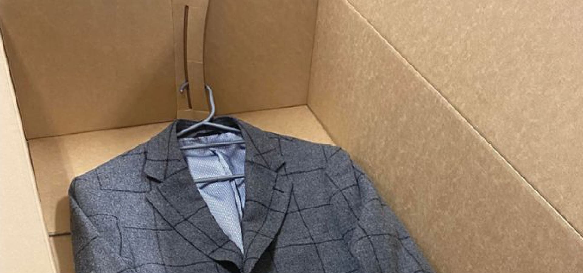 Apparel Packaging Solutions | Custom Production Packaging for Clothing